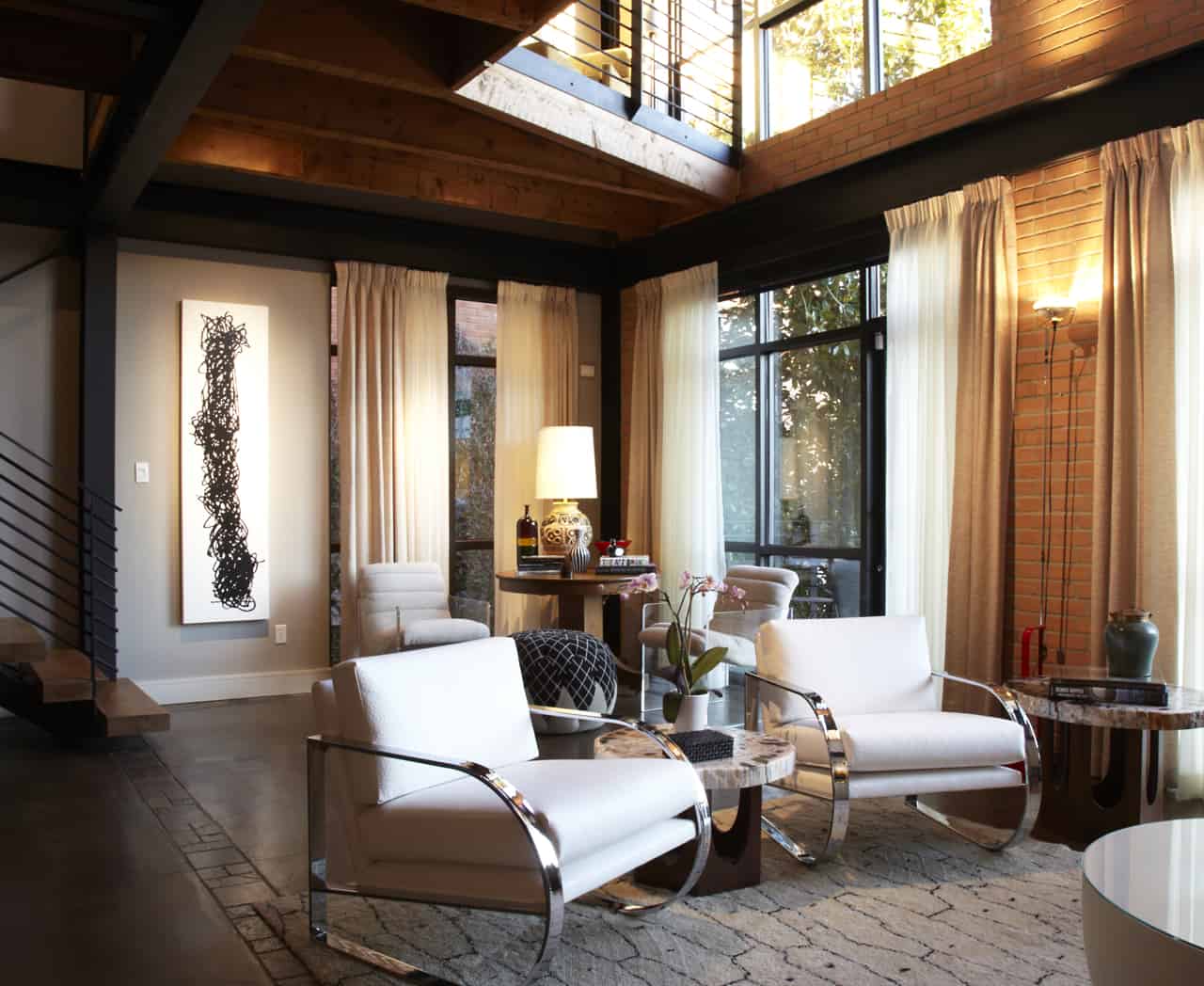 Brilliant overhaul to an old industrial loft in Dallas