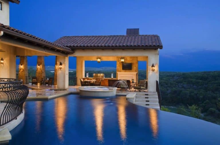 40+ Absolutely spectacular infinity edge pools