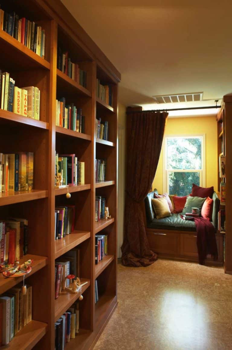 36 Fabulous home libraries showcasing window seats