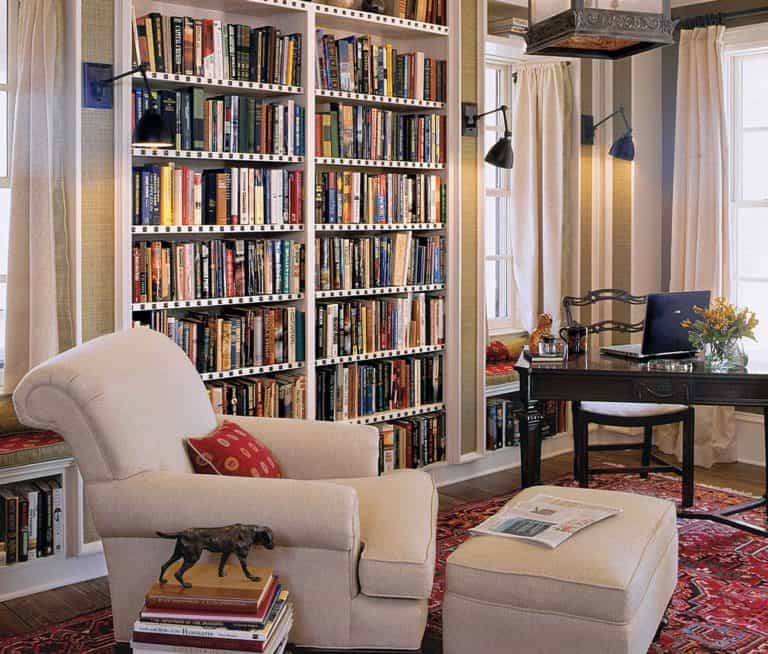 36 Fabulous home libraries showcasing window seats