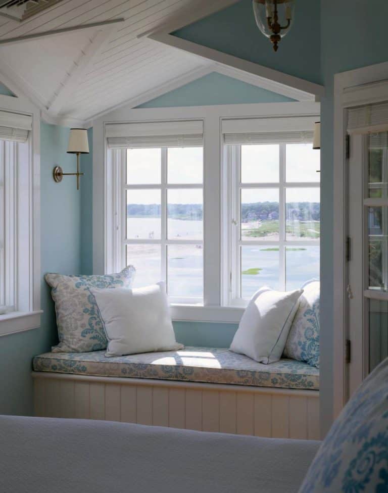 50 Window Nooks Framing Spectacular Views