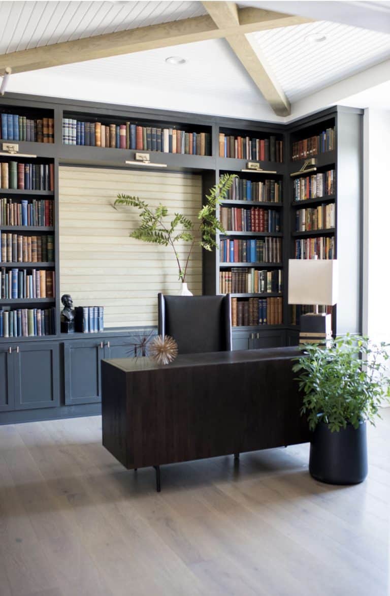 40 Dreamy Home Offices With Libraries For Creative Inspiration