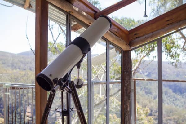 Treehouse sanctuary with unbelievable views over the Blue Mountains