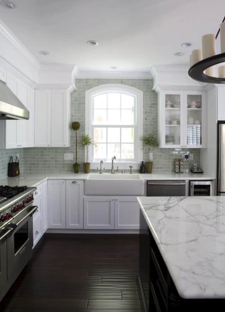 25 Breathtaking Carrara Marble Kitchens for your Inspiration