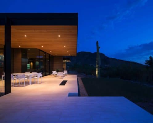 Fascinating rammed earth home piercing the deserts of Arizona