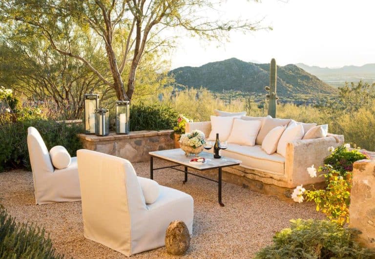 Mediterranean-style dream home with rustic interiors in the Arizona desert