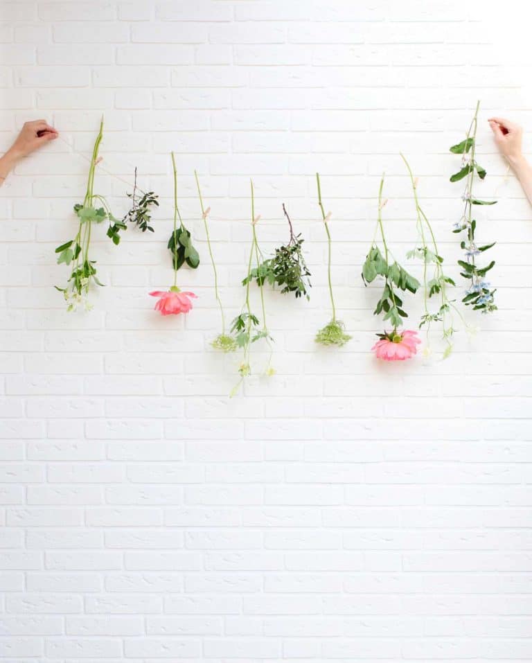 25 Ideas on How to Decorate Your Home with Spring Flower Arrangements
