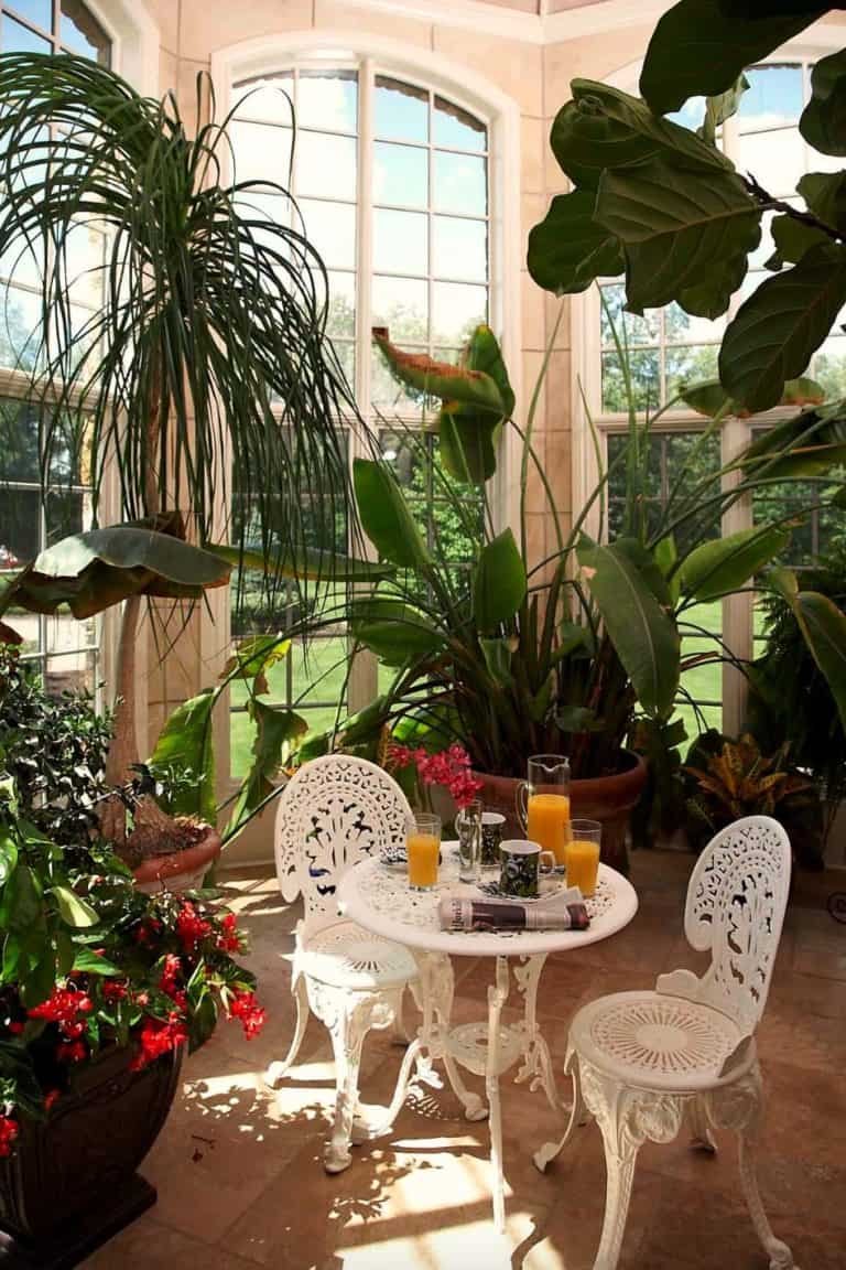 35+ Amazing conservatory greenhouse ideas for indoor-outdoor bliss