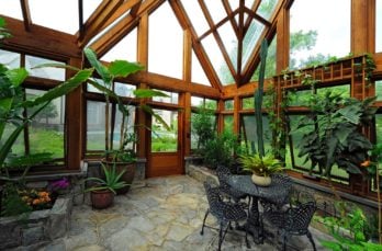 35+ Amazing conservatory greenhouse ideas for indoor-outdoor bliss