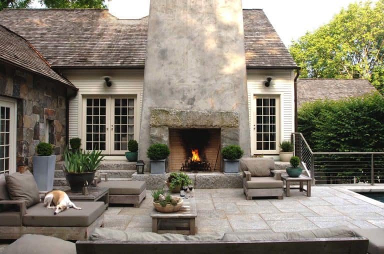 30+ Irresistible outdoor fireplace ideas that will leave you awe-struck
