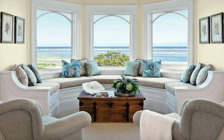 33 Amazing built-in window seats capturing mesmerizing ocean views