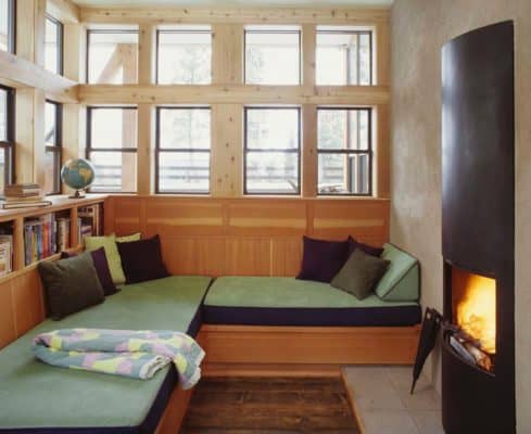 28 Extremely Cozy Fireplace Reading Nooks For Curling Up In