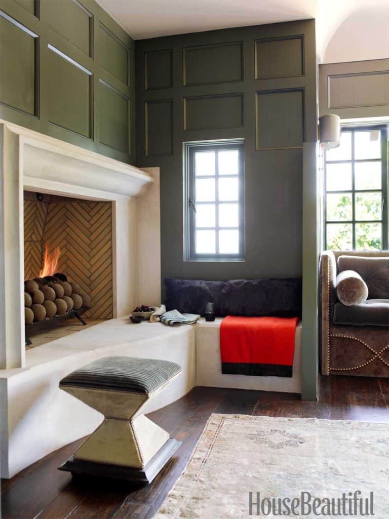 28 Extremely Cozy Fireplace Reading Nooks For Curling Up In