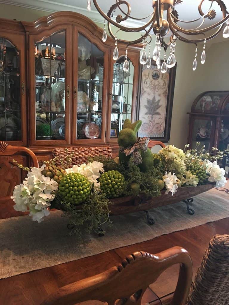 30 Beautiful Decorating Ideas To Celebrate Spring Using Dough Bowls