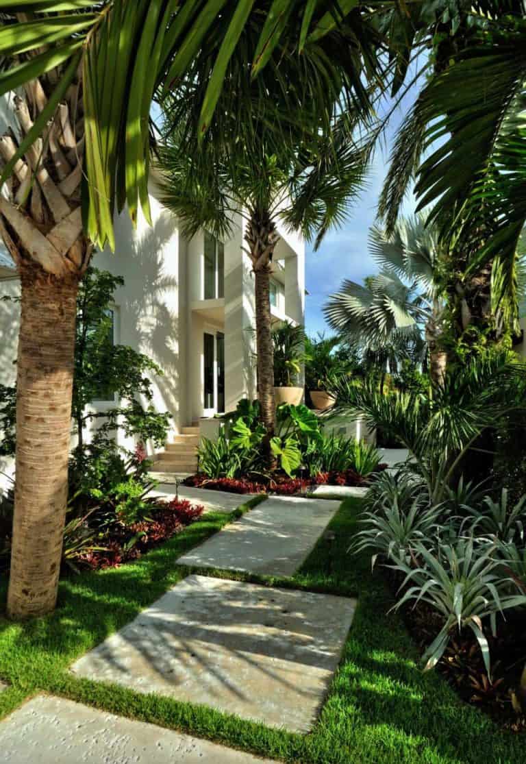 50 Very Creative And Inspiring Garden Stone Pathway Ideas