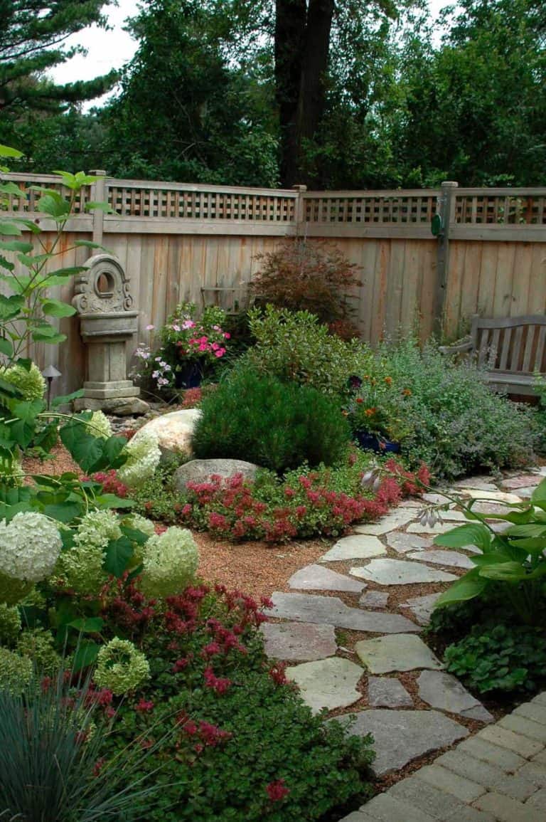 50 Very Creative And Inspiring Garden Stone Pathway Ideas
