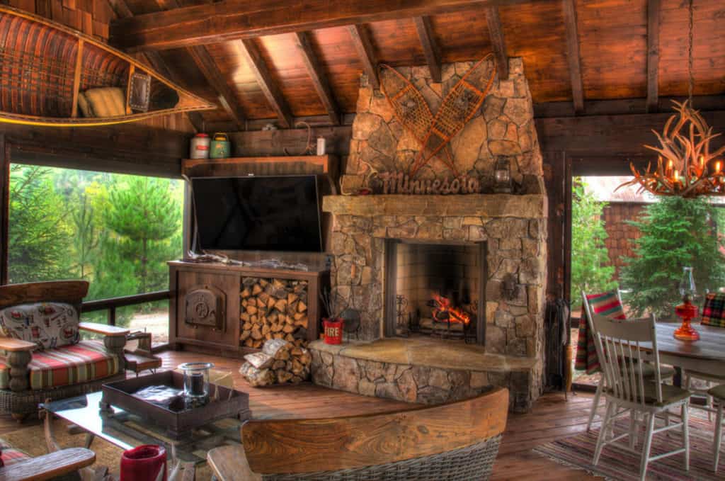 Step inside the dreamiest rustic lakeside cabin in the Upper Midwest