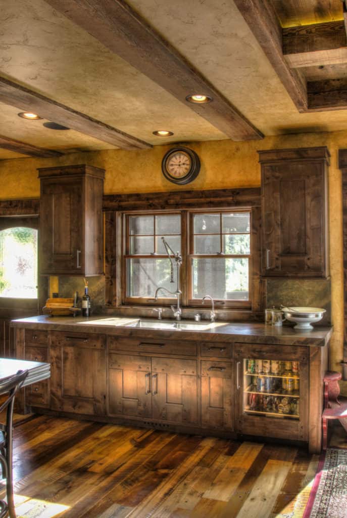 Step inside the dreamiest rustic lakeside cabin in the Upper Midwest