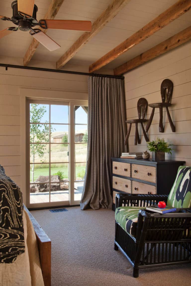 Enchanting rustic bunkhouse provides a welcoming retreat in Montana