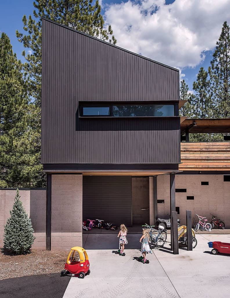 A modern forest sanctuary in the breathtaking pines of Truckee, California