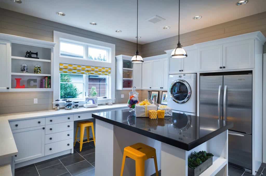 23 Incredibly Efficient And Multifunctional Laundry Room Ideas