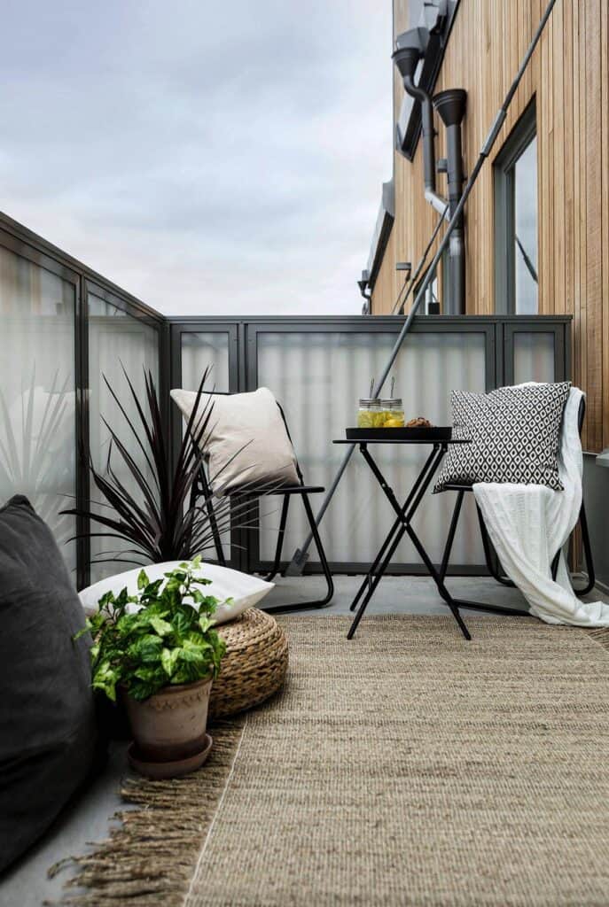 21+ Incredibly Inspiring Apartment Balcony Design Ideas