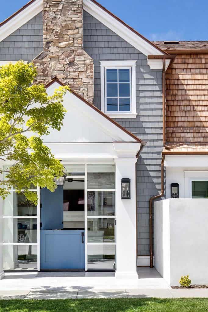 This breezy Newport Beach coastal home was designed for chic entertaining