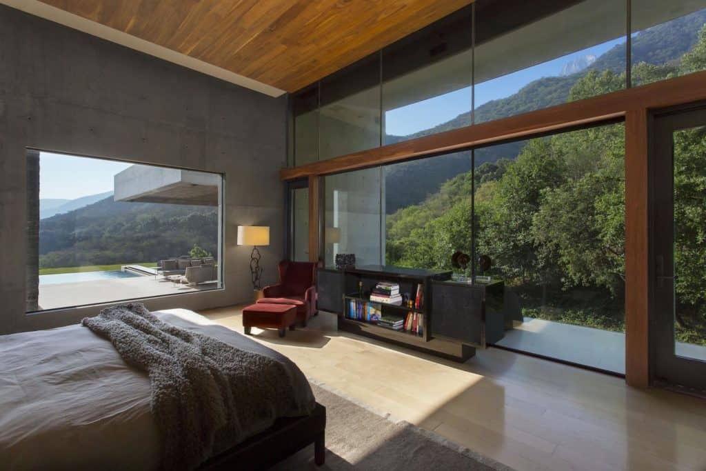 Incredible modern home surrounded by mountains of northeast Mexico
