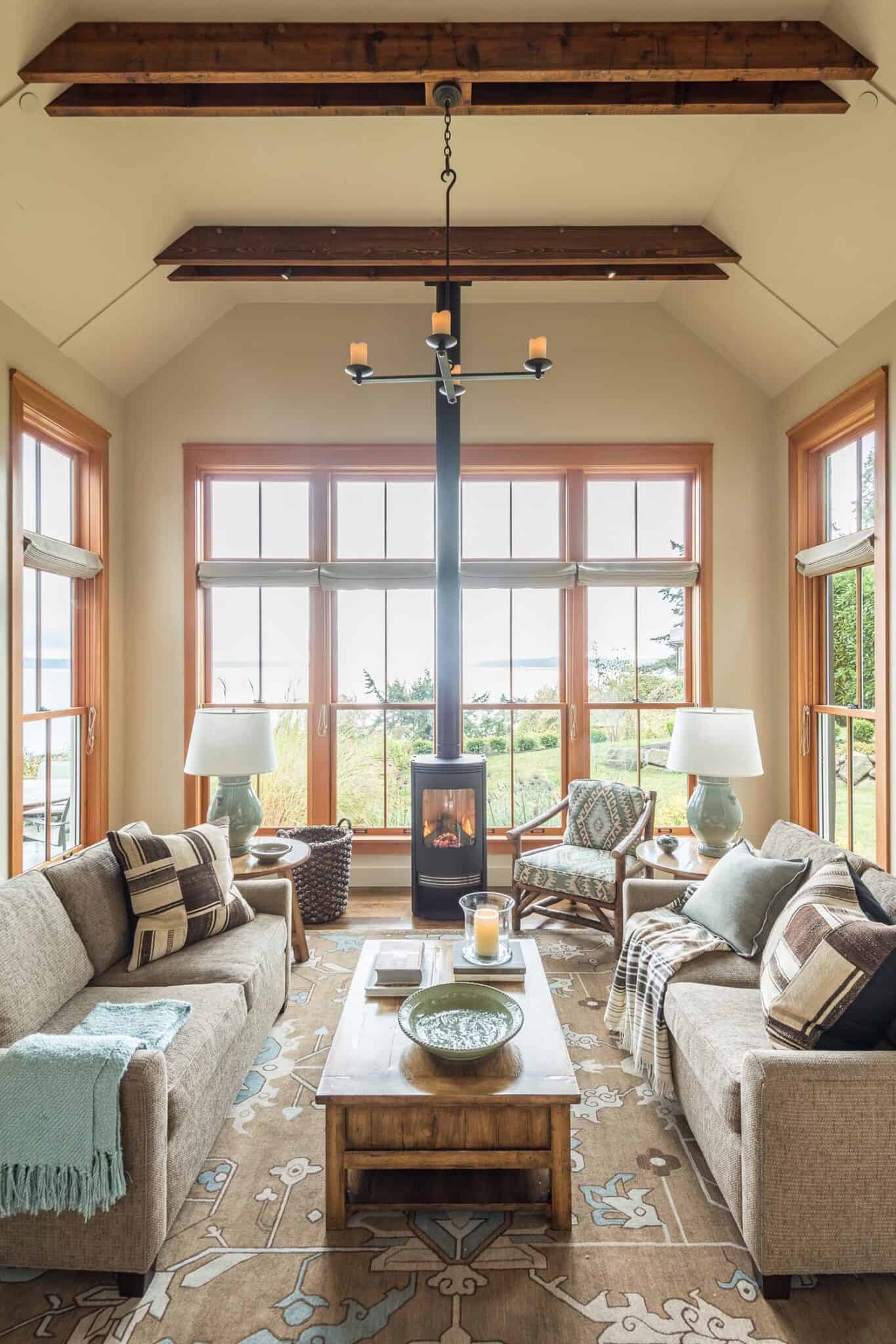 Tour a charming cottage home nestled on the Washington shoreline