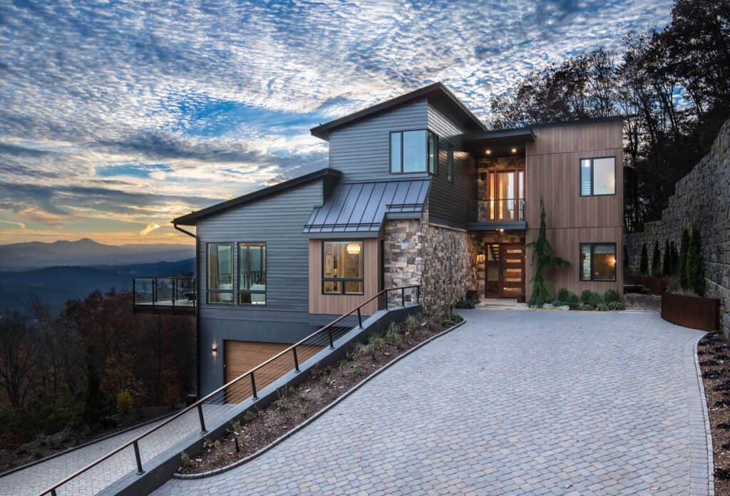 This beautiful mountain home in the Blue Ridge Mountains is seriously ...