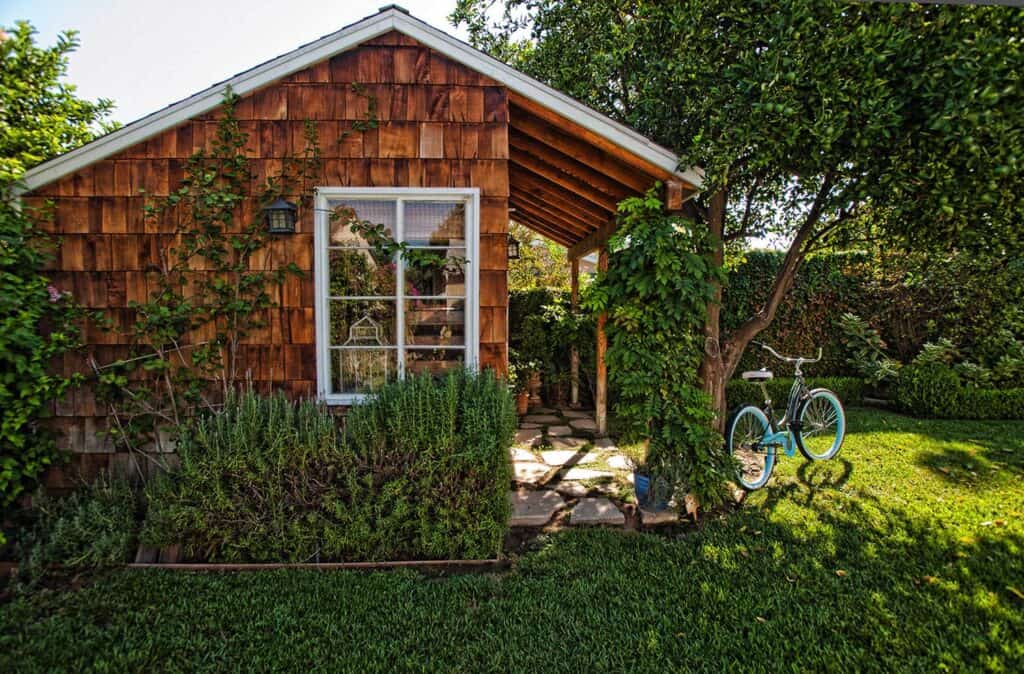 32 Most Amazing Backyard Shed Ideas For An Inviting Garden