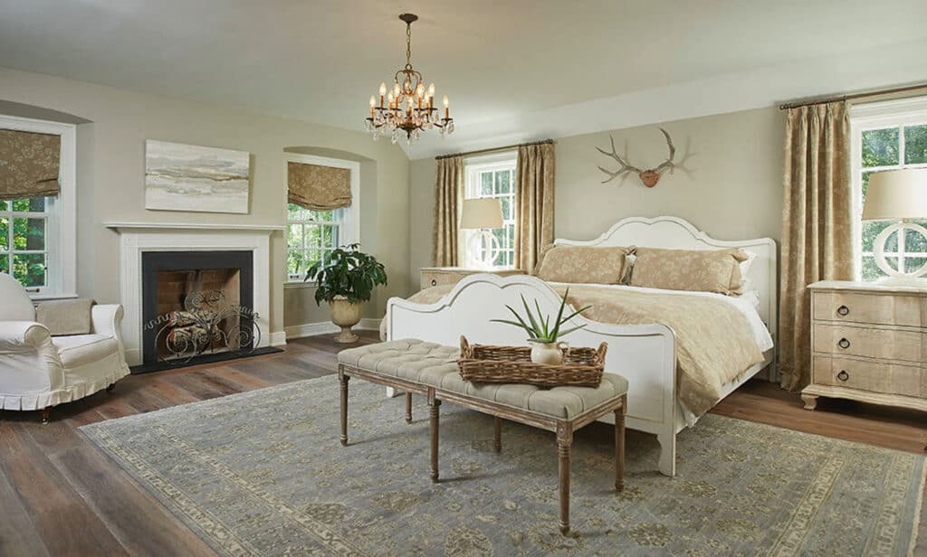 Step inside a Michigan home that embraces elegant traditional styling