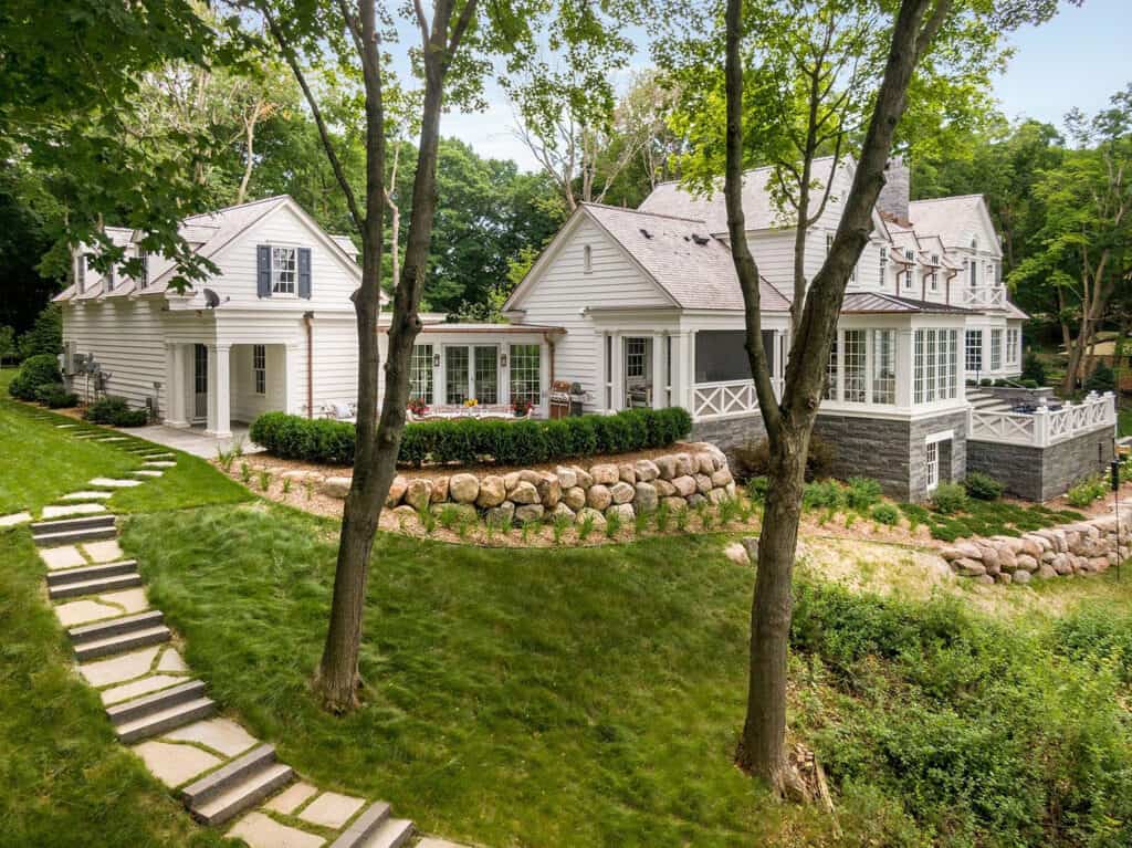 Tour a gorgeous colonial style lakeside home on Wayzata Bay, Minnesota