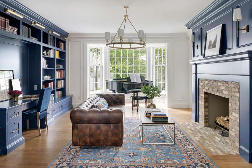Tour a gorgeous colonial style lakeside home on Wayzata Bay, Minnesota