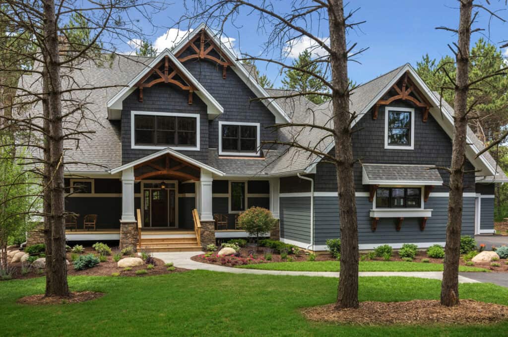 This inviting Minnesota house showcases a striking organic mountain style