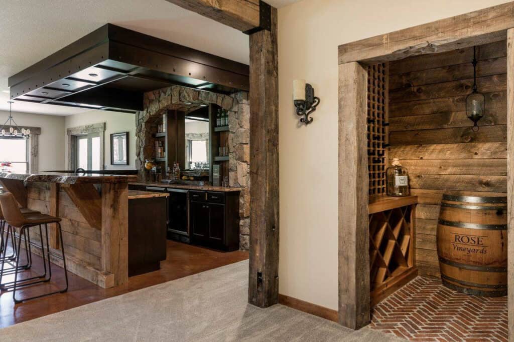 This inviting Minnesota house showcases a striking organic mountain style