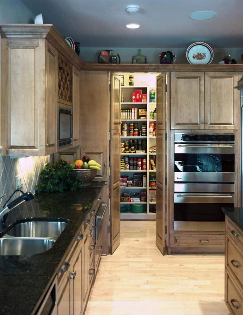 30 Brilliantly Organized Pantry Ideas To Maximize Your Storage