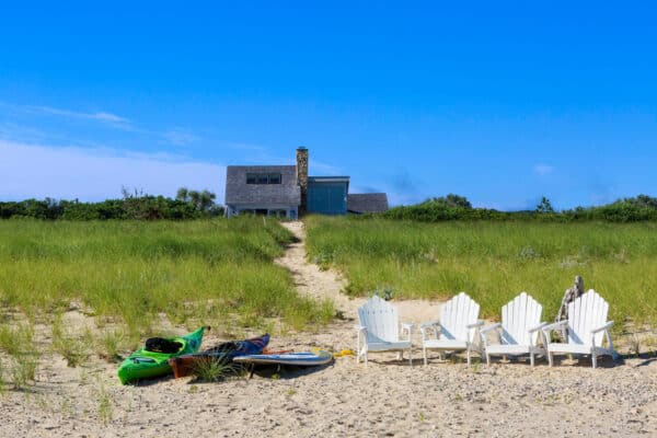 Contemporary beach shack provides a cozy getaway in Martha's Vineyard
