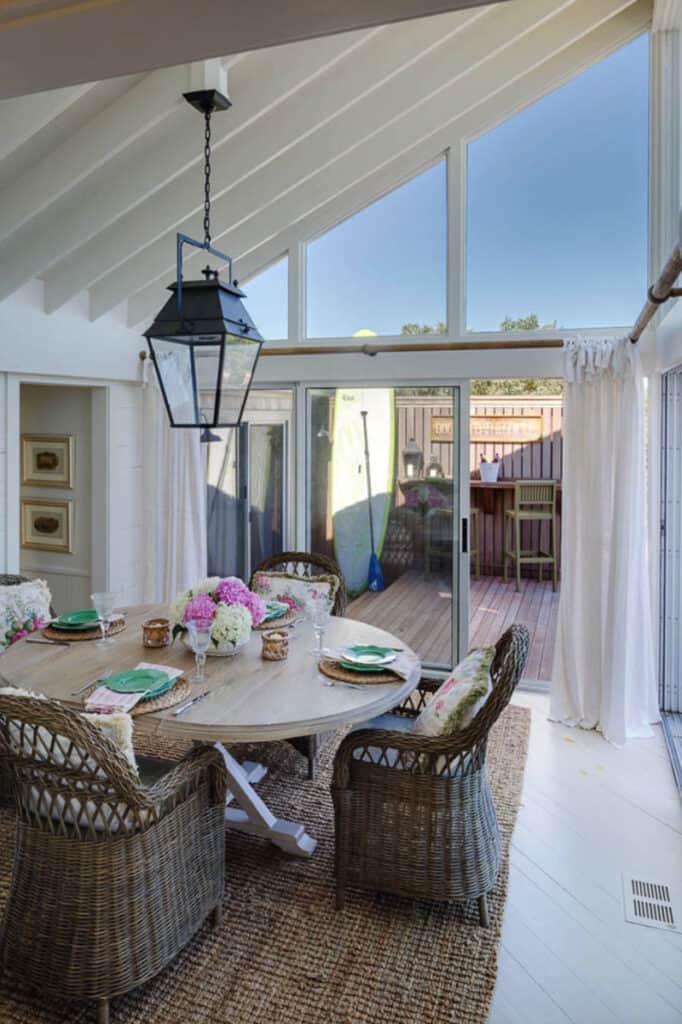 Contemporary beach shack provides a cozy getaway in Martha's Vineyard