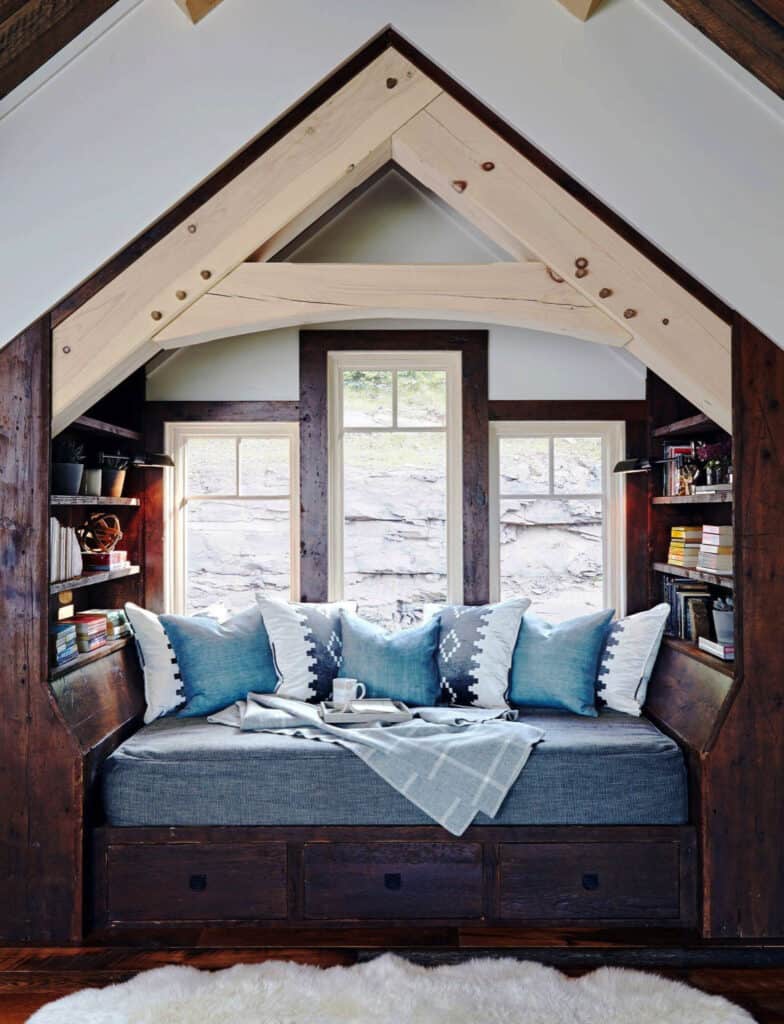 20+ Coziest Rustic Reading Nook Ideas For Winter Hibernation