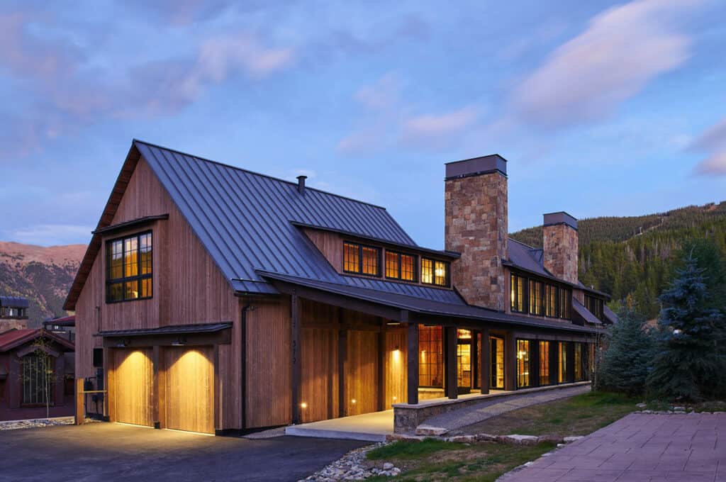 Tour a Midwestern-barn-inspired home with gorgeous rustic details