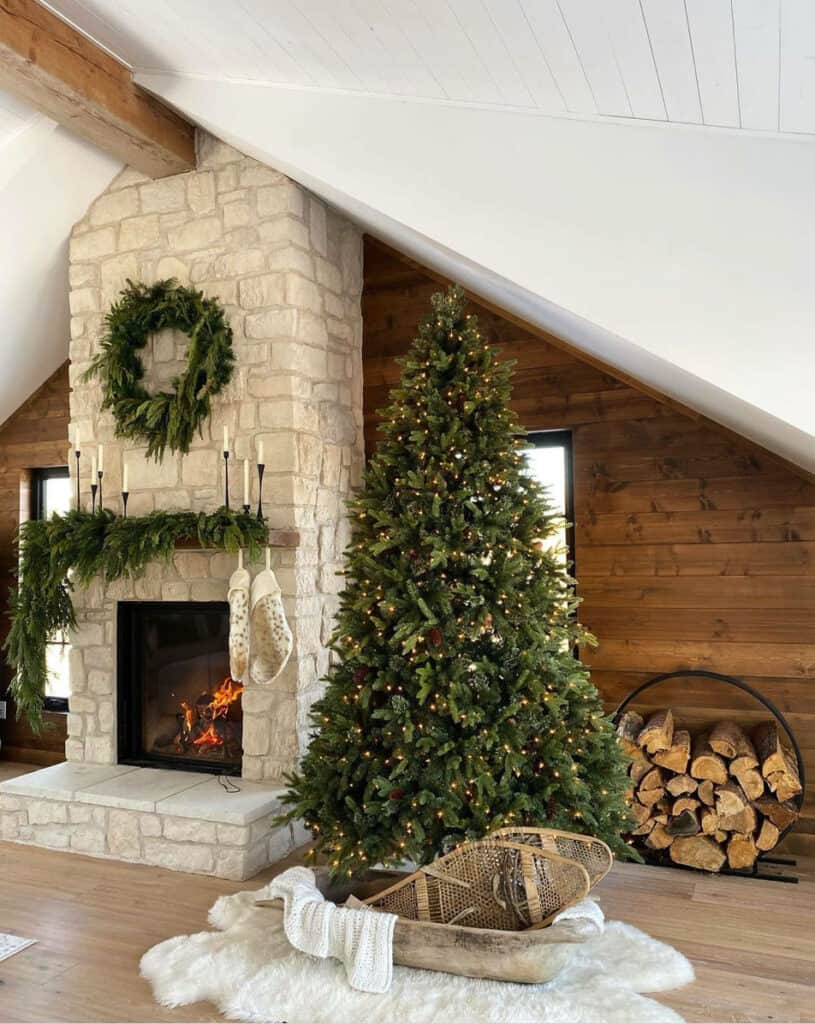 It's Beginning to Look a Lot Like Christmas: 21 Must-See Decor Ideas
