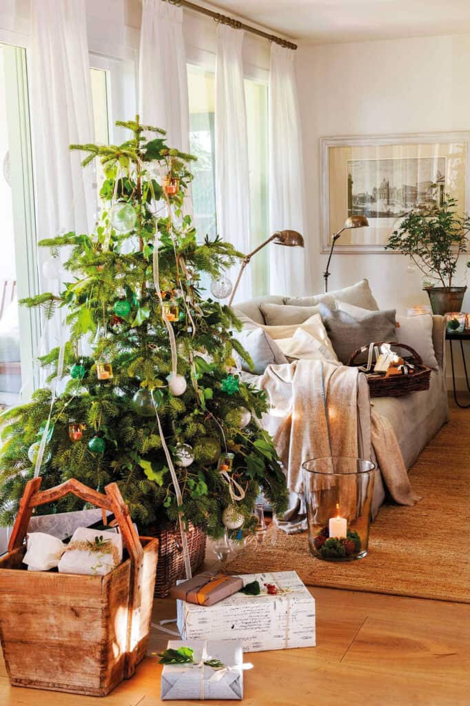 20+ Wonderfully Magical Christmas Tree Base Ideas To Inspire