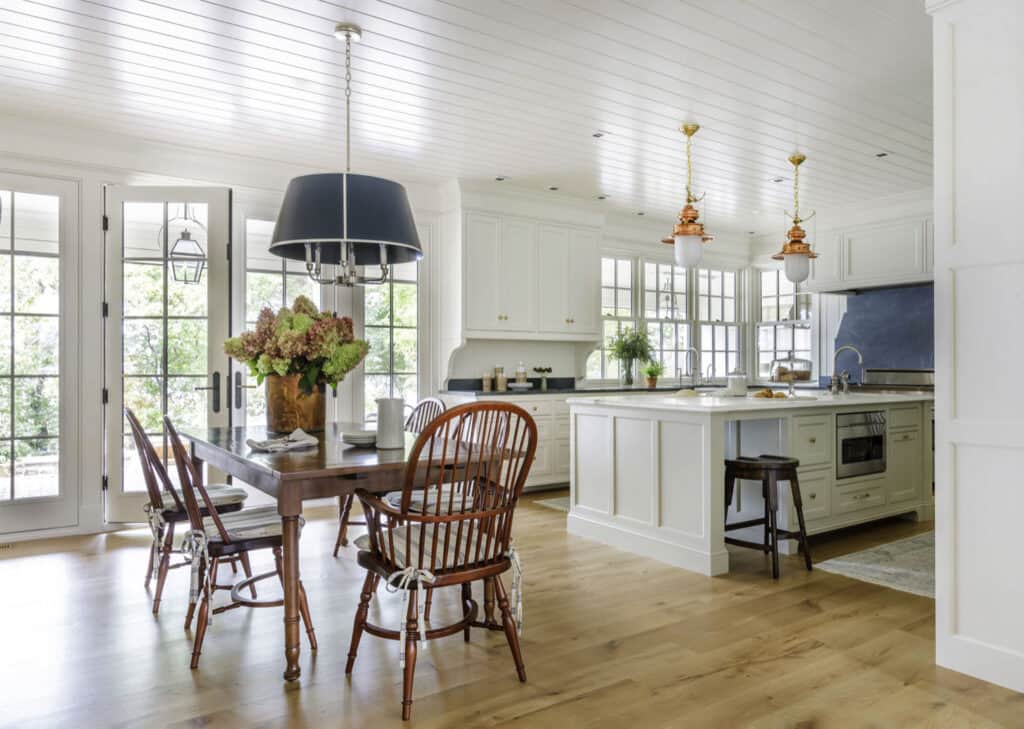 Shingle colonial style lake house with breathtaking details in Minnesota