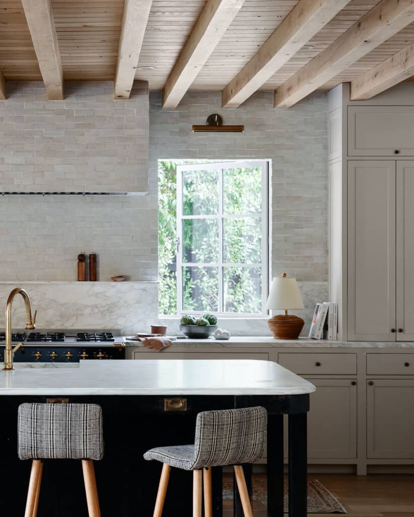 West Coast style meets modern farmhouse in this unforgettable LA home