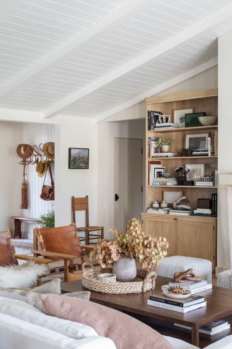 West Coast style meets modern farmhouse in this unforgettable LA home
