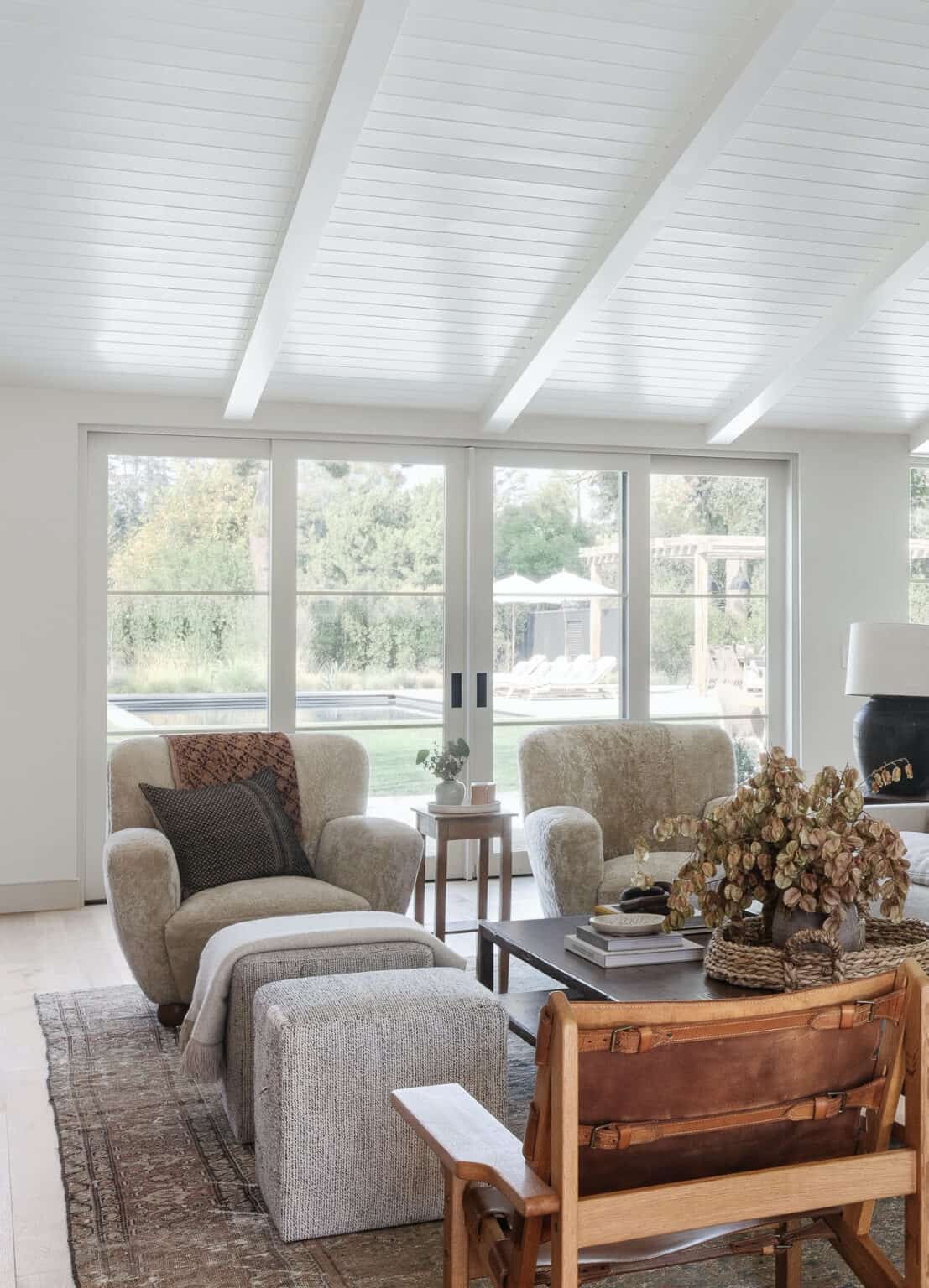 West Coast style meets modern farmhouse in this unforgettable LA home