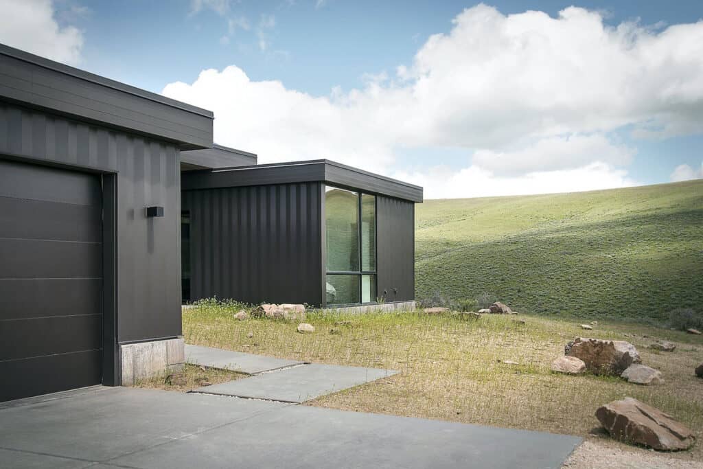 Fabulous off-grid modern cabin nestled in rolling hills of southern Idaho