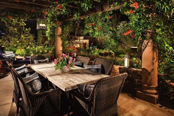 25 Incredible Outdoor Dining Spaces For Entertaining In Style