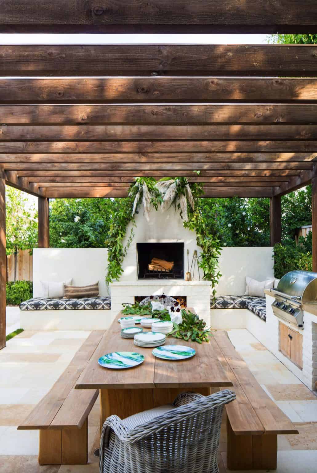 25 Incredible Outdoor Dining Spaces For Entertaining In Style